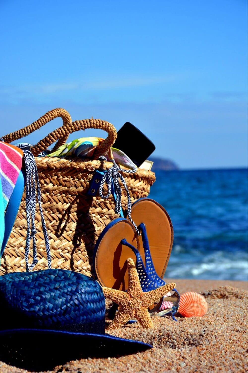 The Ultimate Family Beach Packing List + FREE Printable Checklist