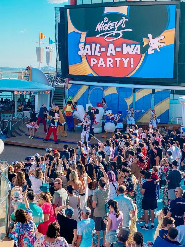 45 Disney Cruise Tips For First Timers: Best Tips & Tricks