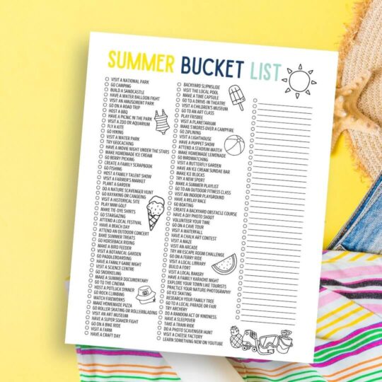 The Ultimate Family Summer Bucket List (Free Printable)